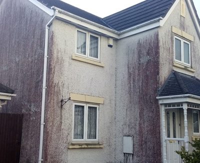 Common Render Stains: Causes and Removal Methods